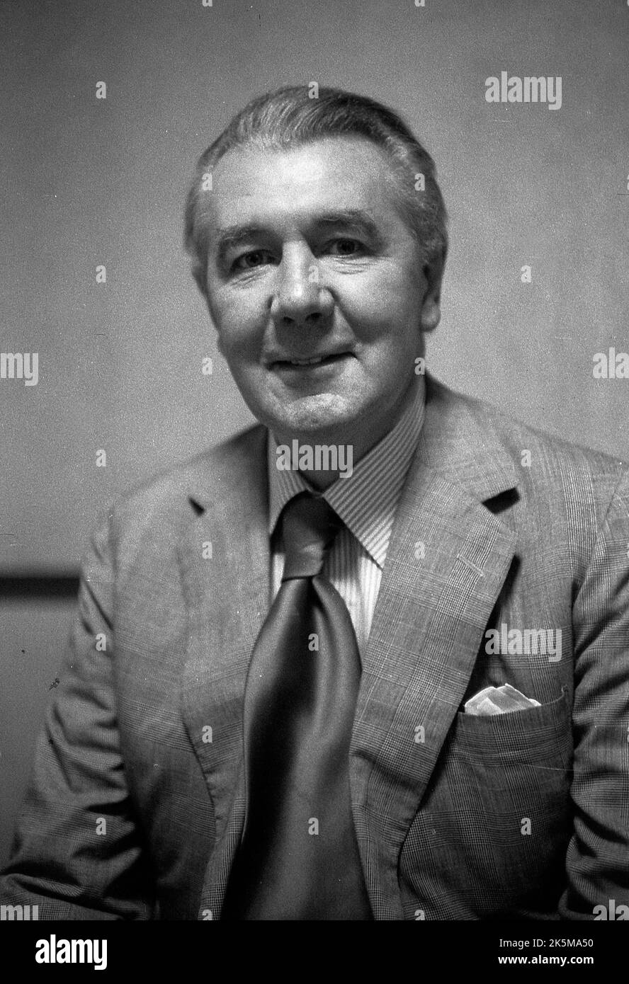 British actor Michael Redgrave, Teatro Cervantes, Buenos Aires ...
