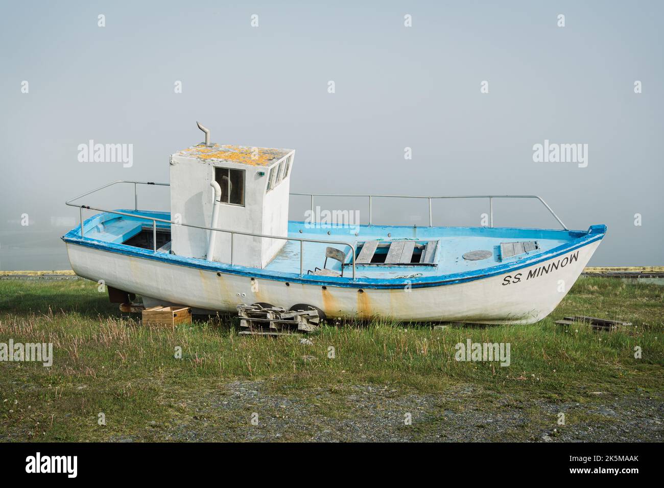 Ss minnow hi-res stock photography and images - Alamy