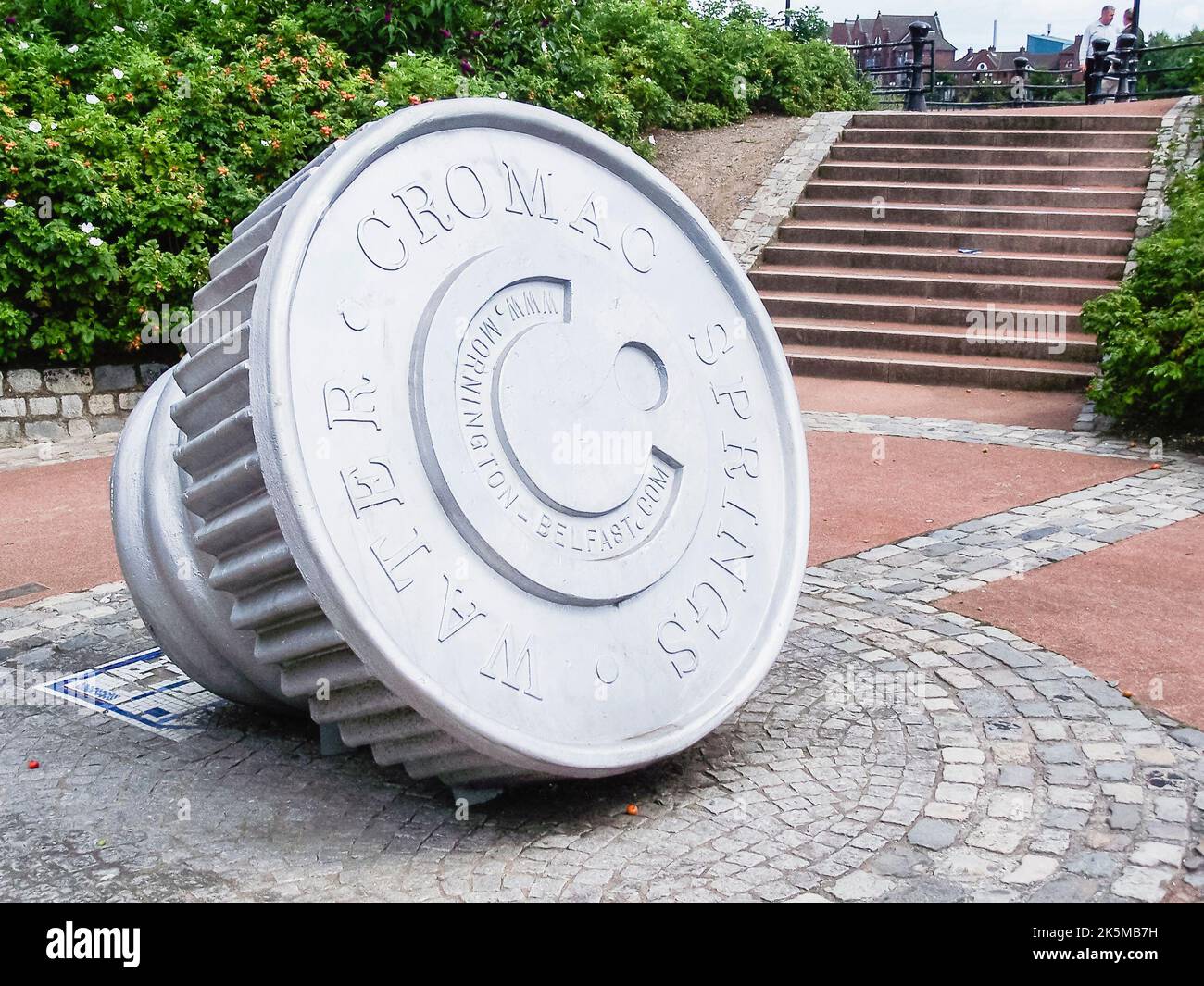 Bottletop 2000, by artist Mike Hogg, a cast aluminium sculpture made by ...