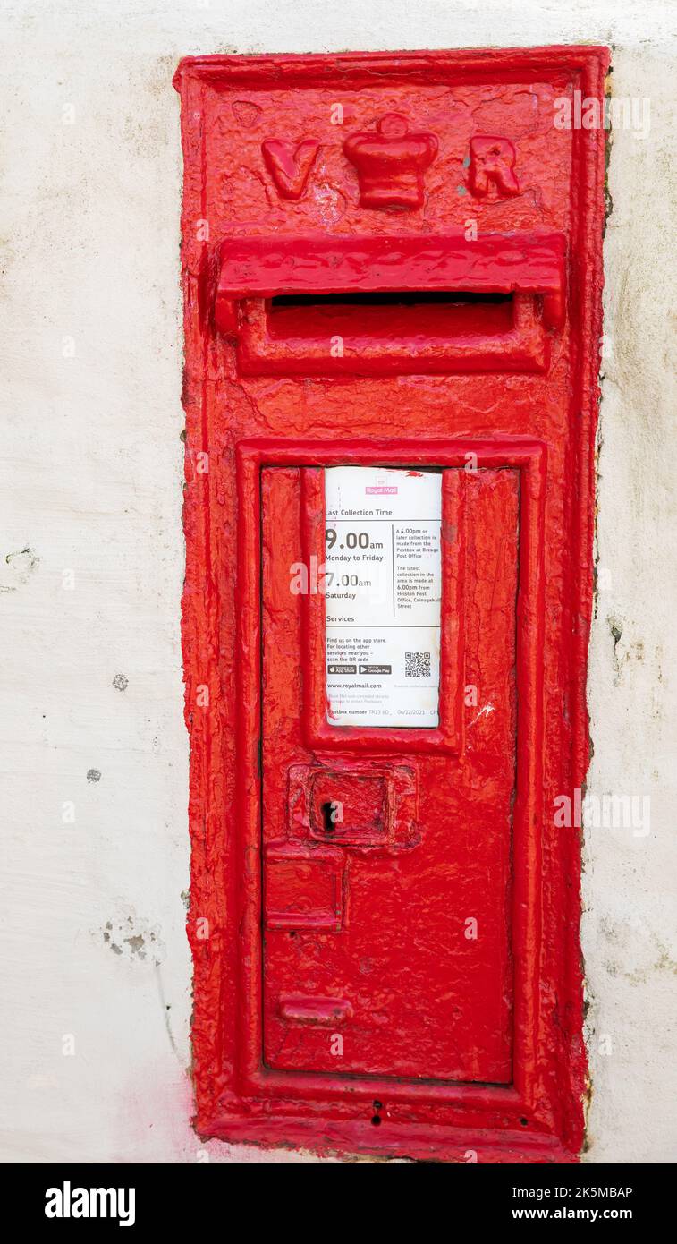 VR Royal Mail letter box built into a wall in Porthleven, Cornwall,UK ...