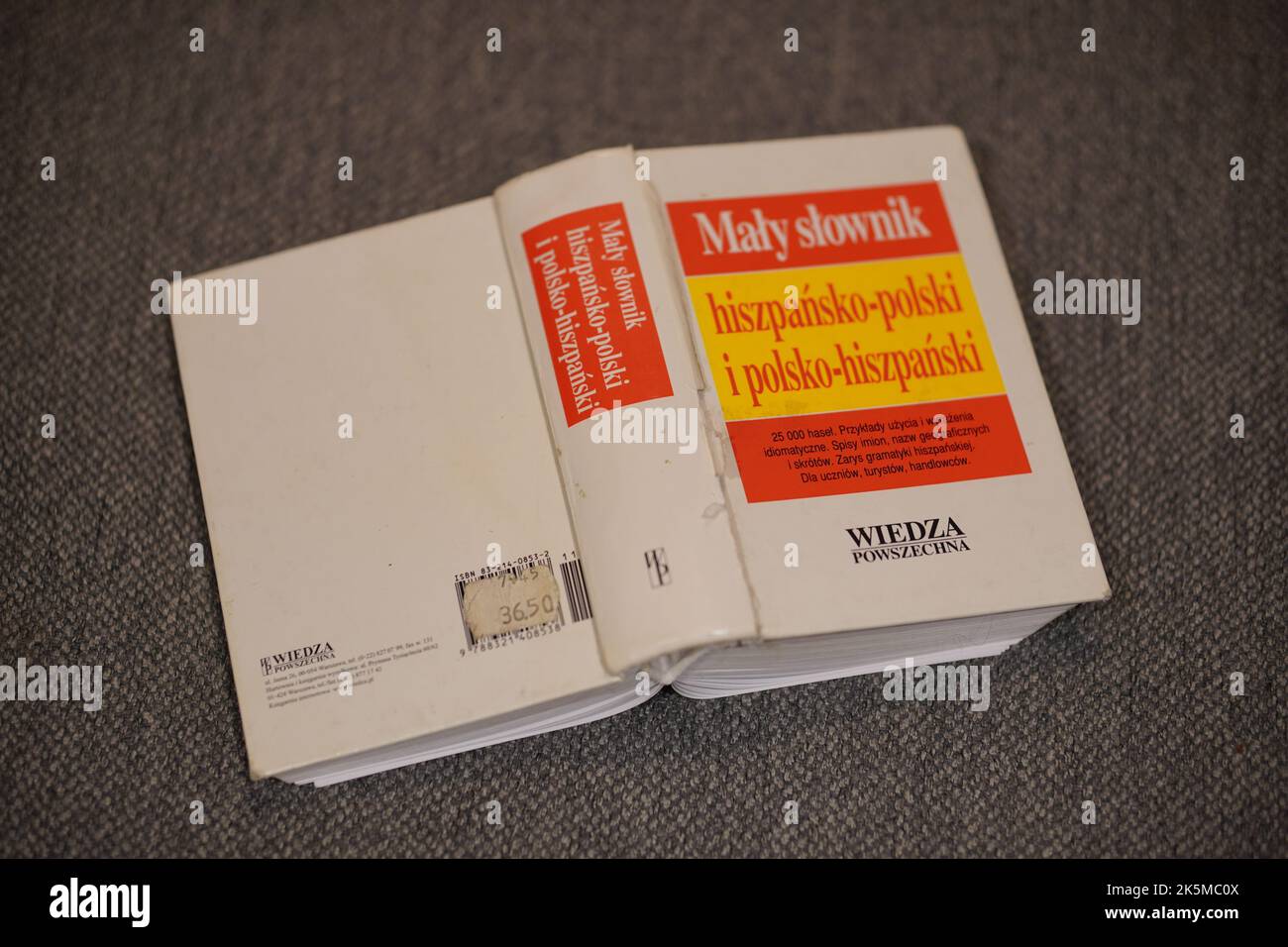 Wiedza powszechna hi-res stock photography and images - Alamy