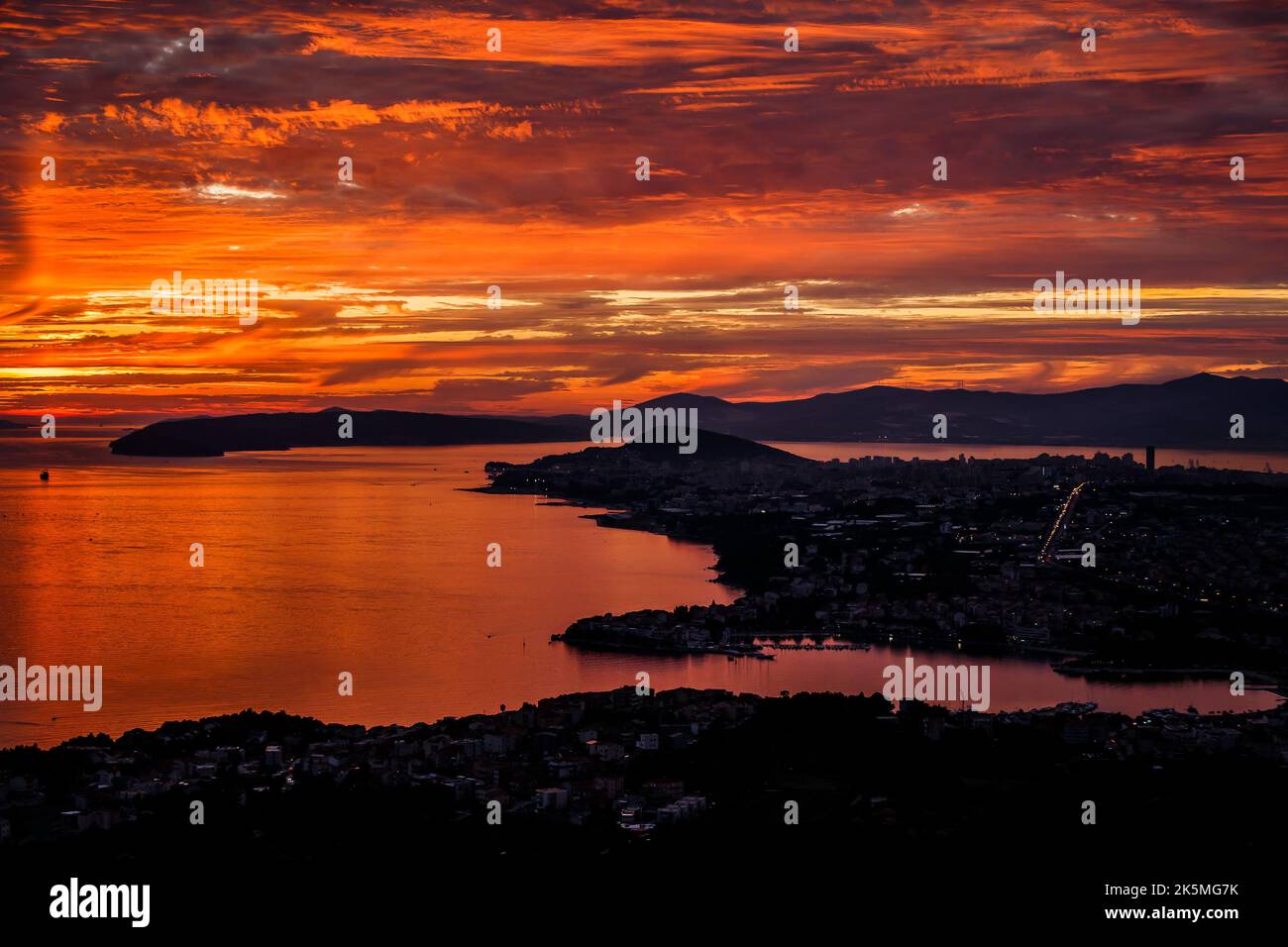 View of Split and its surroundings during sunset from the slopes of ...