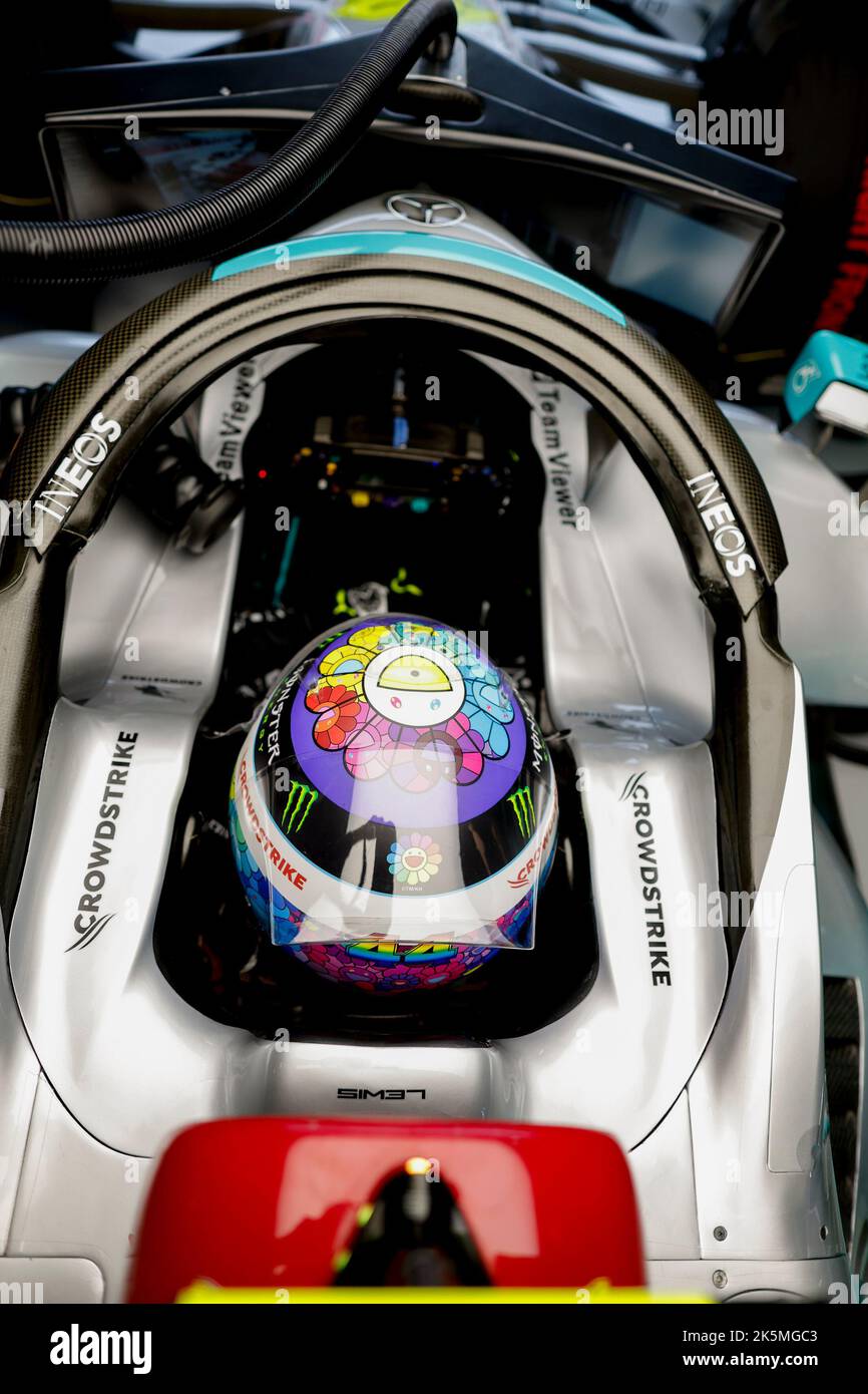 F1 2022 cockpit hi-res stock photography and images - Alamy