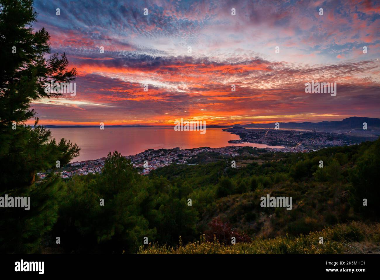 View of Split and its surroundings during sunset from the slopes of ...