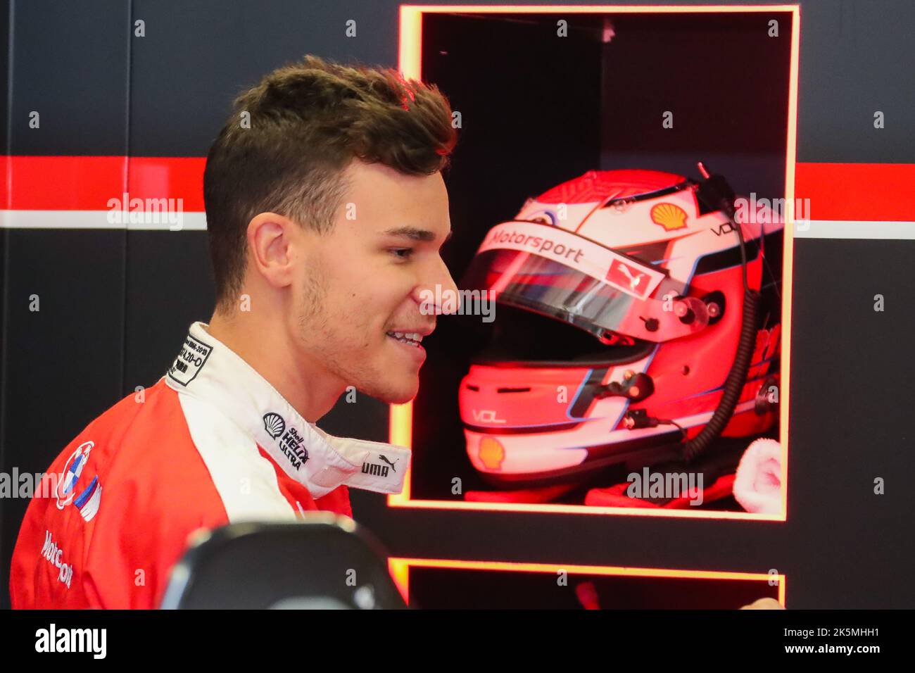 Hockenheim, Germany. 09th Oct, 2022. Sheldon van der LINDE is DTM ...