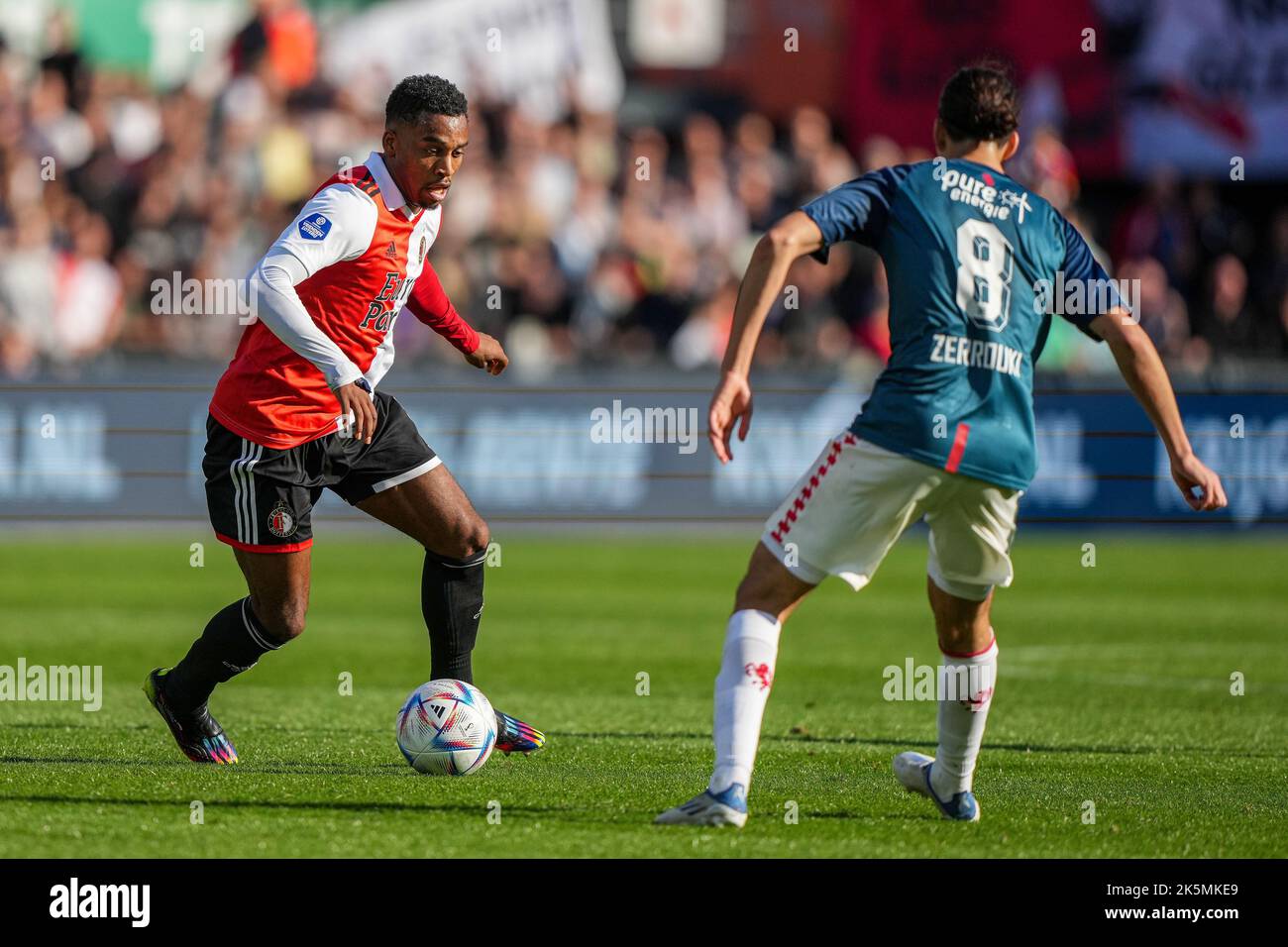 Rotterdam - Quinten Timber of Feyenoord, Ramiz Zerrouki of FC Twente ...