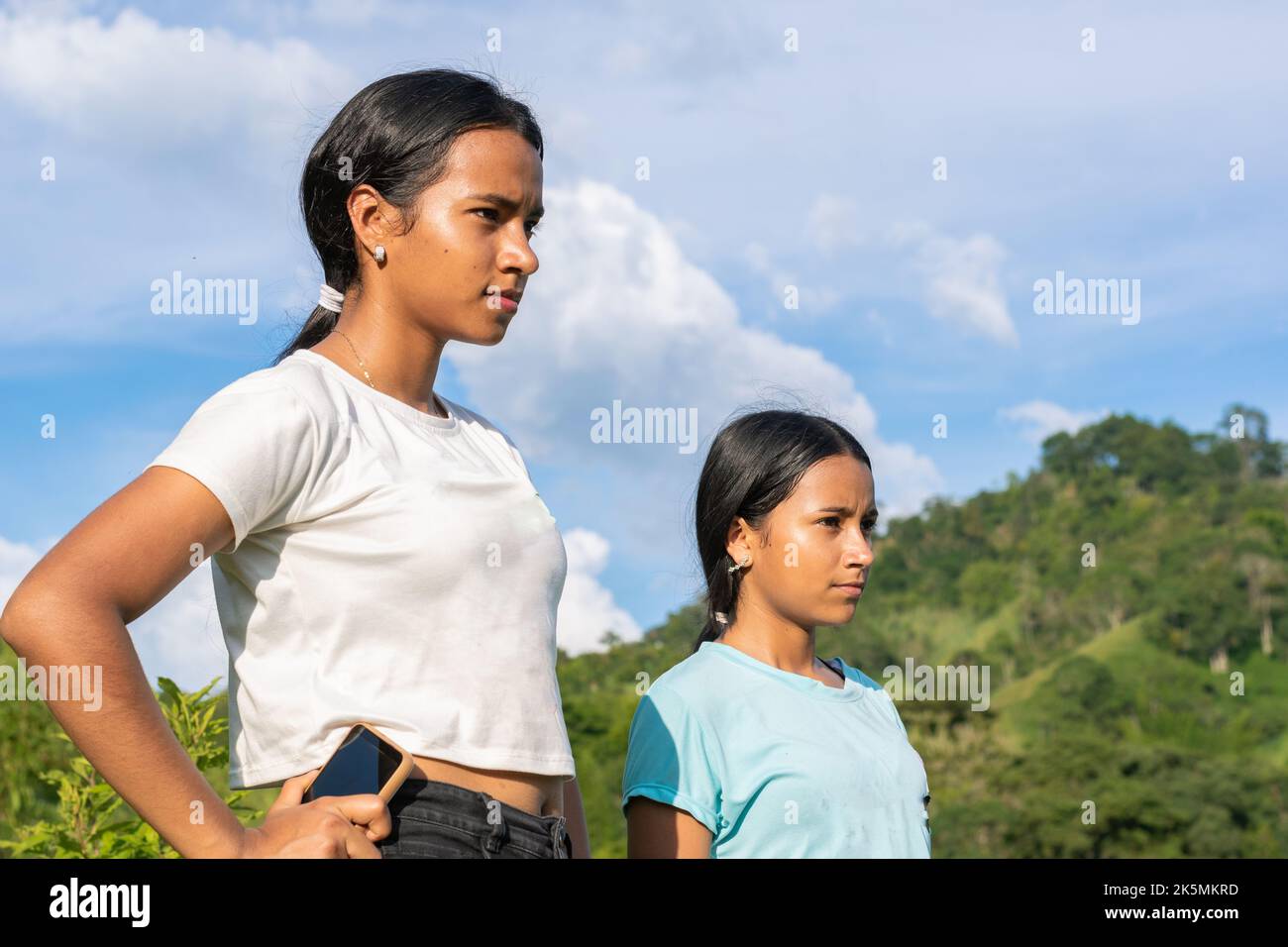 two indigenous latina girls from the Escopetera and Pirza indigenous ...