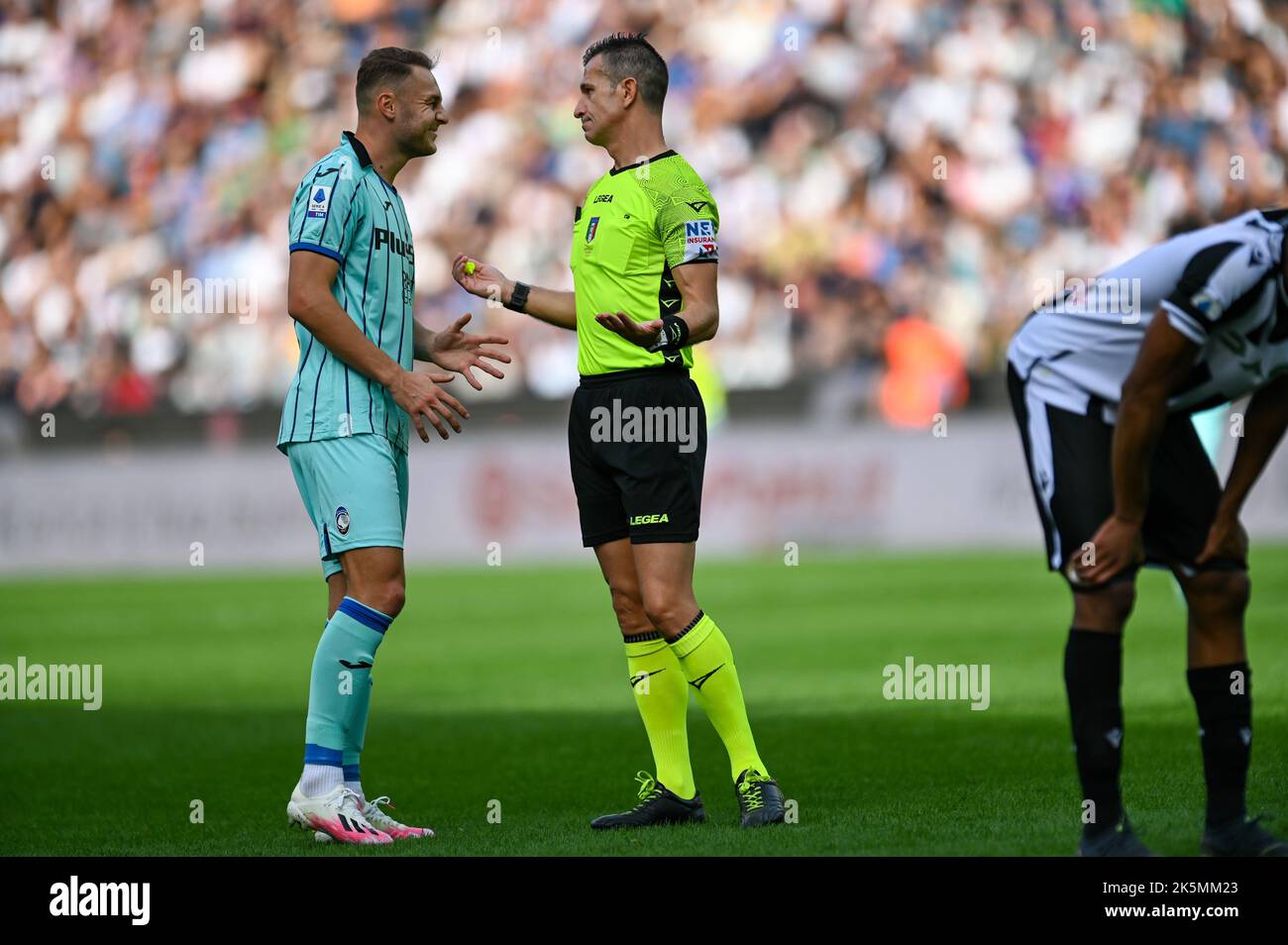 Friuli - Dacia Arena stadium, Udine, Italy, October 09, 2022, Atalanta's Teun Koopmeiners ...