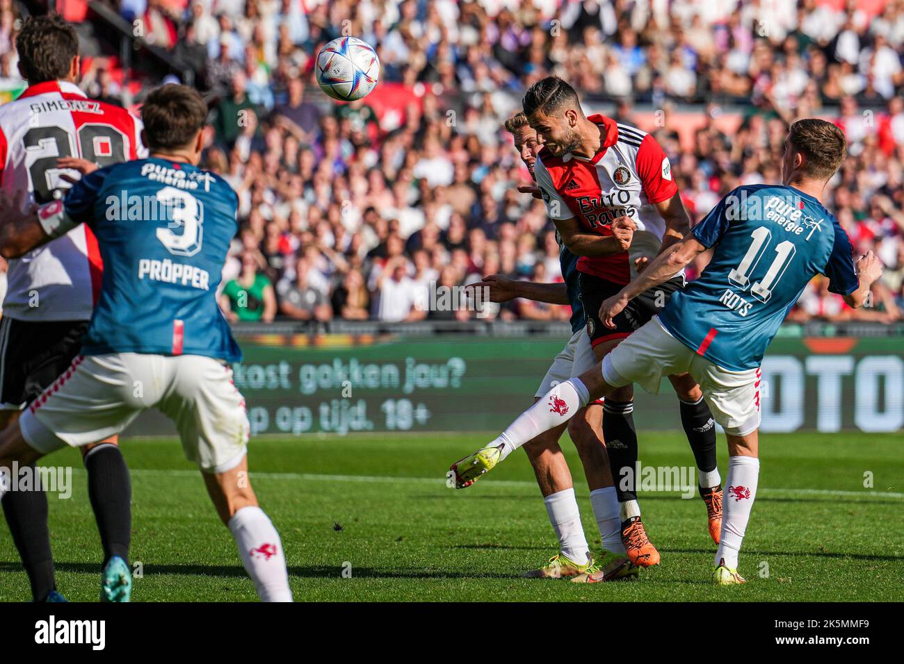 Rotterdam - David Hancko of Feyenoord scores the 2-0 during the match ...