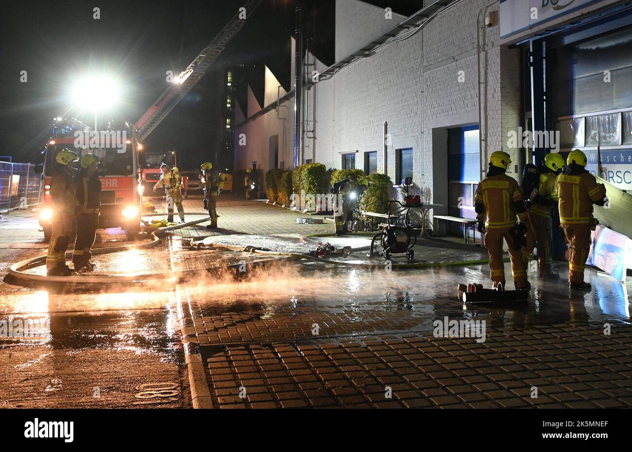Berlin, Germany. 08th Oct, 2022. Firefighters are responding to a fire ...