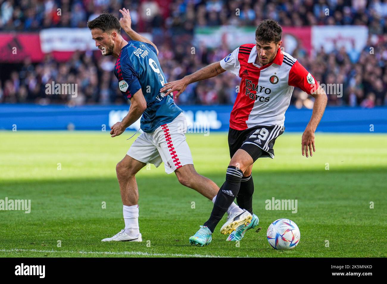 Rotterdam - Ricky van Wolfswinkel of FC Twente, Santiago Gimenez of ...