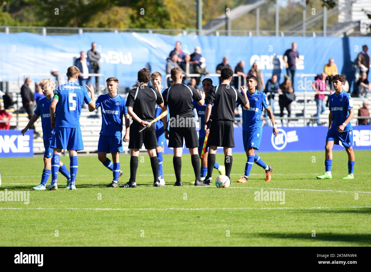 KSC and Mainz 05 match ends 0:0 in U17-Bundesliga Stock Photo - Alamy