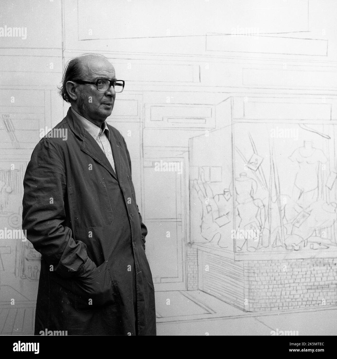 Antonio Berni, Argentine painter, engraver and muralist in his Buenos ...