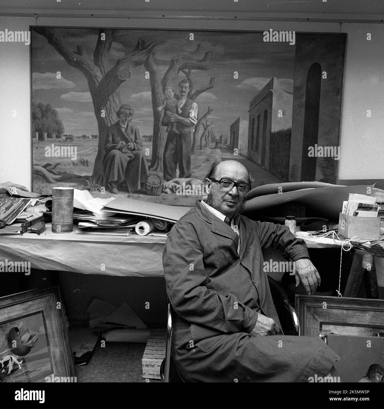 Antonio Berni, Argentine painter, engraver and muralist in his Buenos ...
