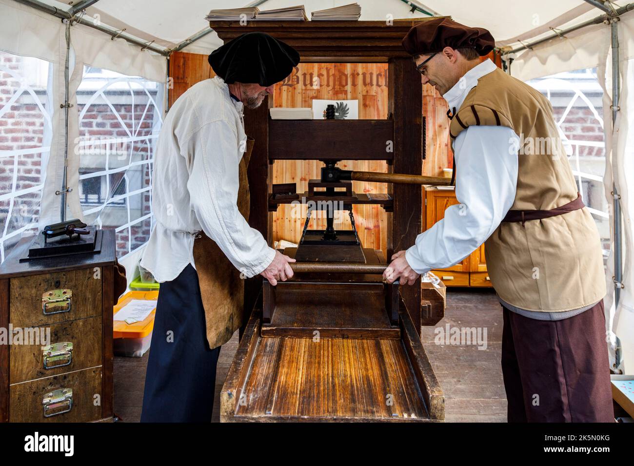 Kempen crafts market in the center of the historic old town, Gutenberg ...