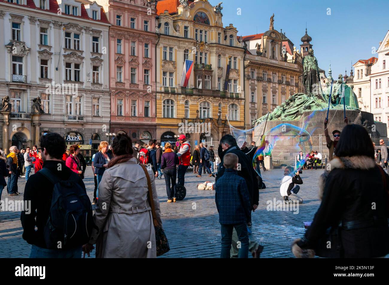 Oppressive architecture hi-res stock photography and images - Alamy