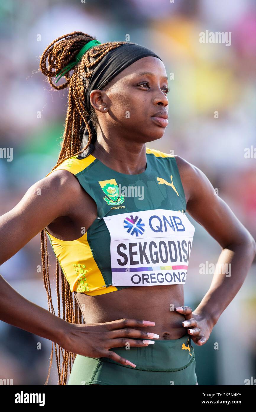 Prudence Sekgodiso of South Africa competing in the women’s 800m heats ...