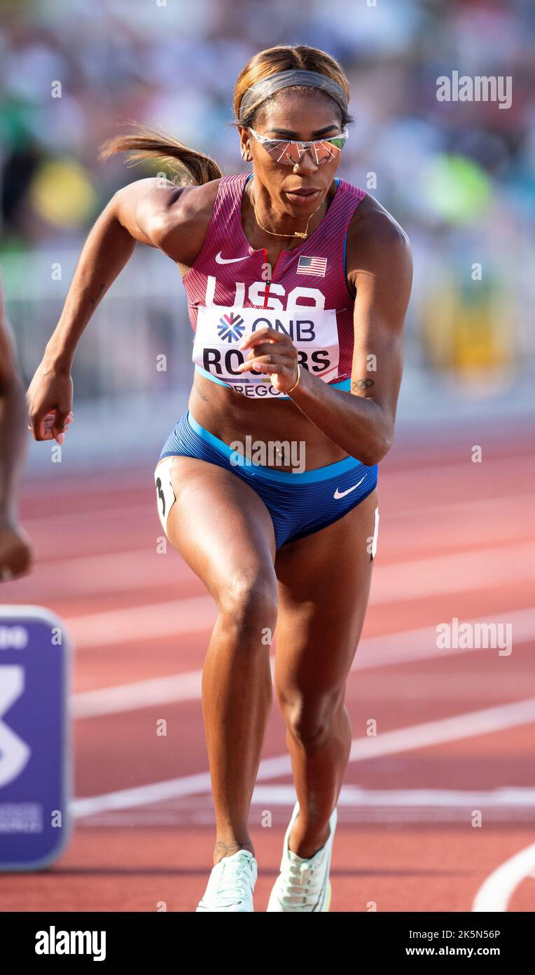 Raevyn Rogers of the USA competing in the women’s 800m heats at the ...