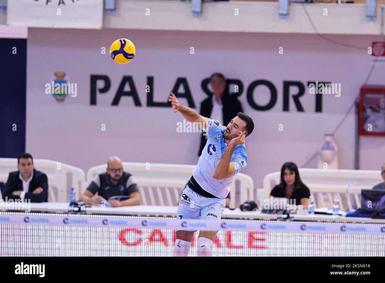 PalaBianchini, Latina, Italy, October 09, 2022, serve Marko Sedlacek ...