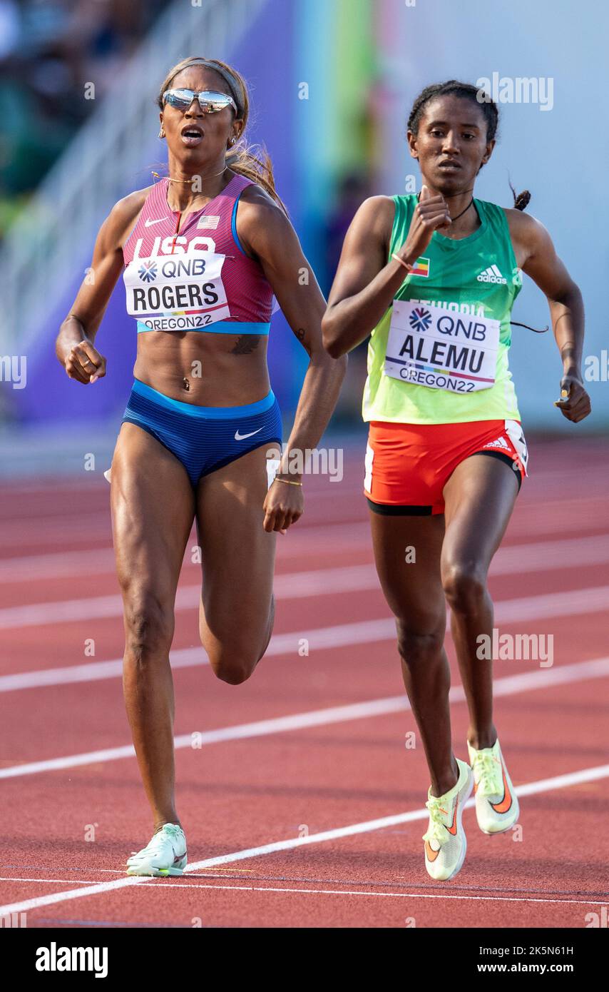 Raevyn Rogers of the USA and Habitam Alemu of Ethiopia competing in the ...