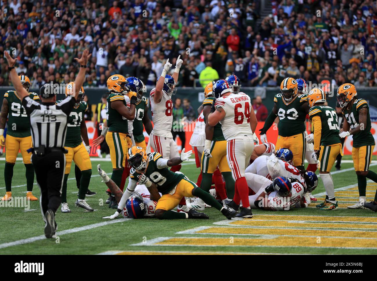 Sides second touchdown game hi-res stock photography and images - Alamy