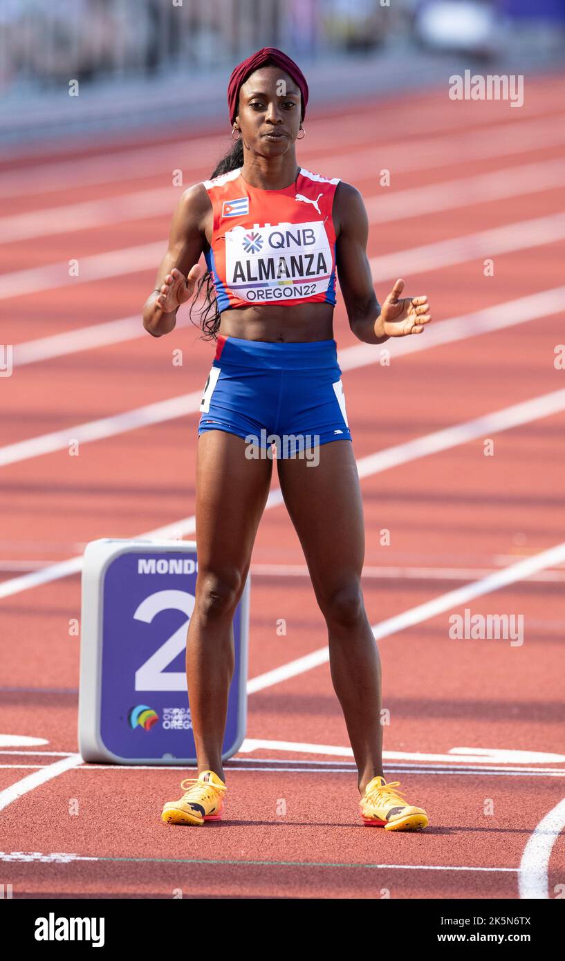 Rose Mary Almanza of Cuba competing in the women’s 800m heats at the ...