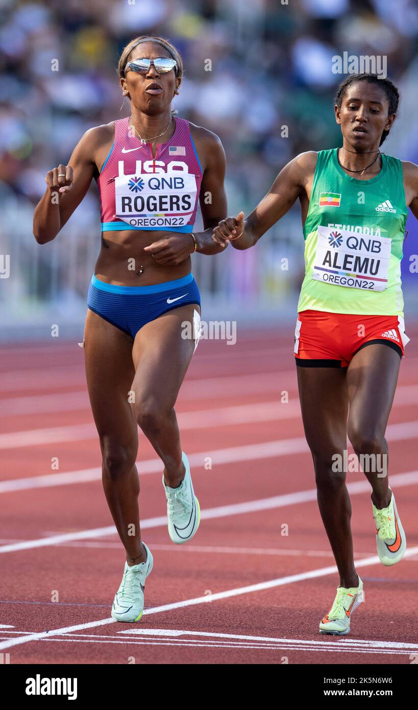 Raevyn Rogers of the USA and Habitam Alemu of Ethiopia competing in the ...