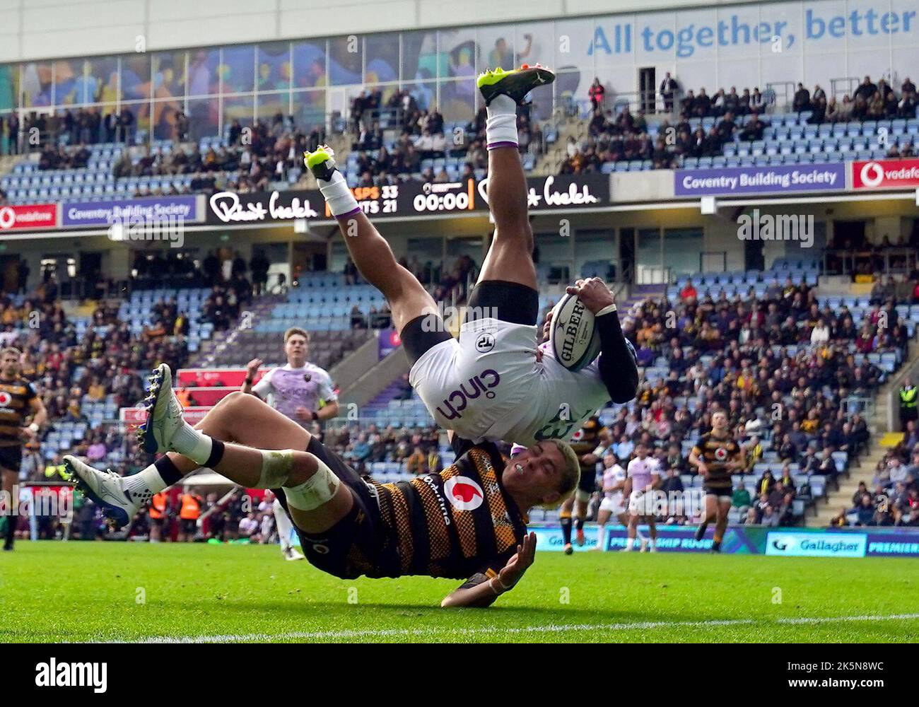 Gallagher premiership jacob umaga of wasps rugby hi-res stock ...