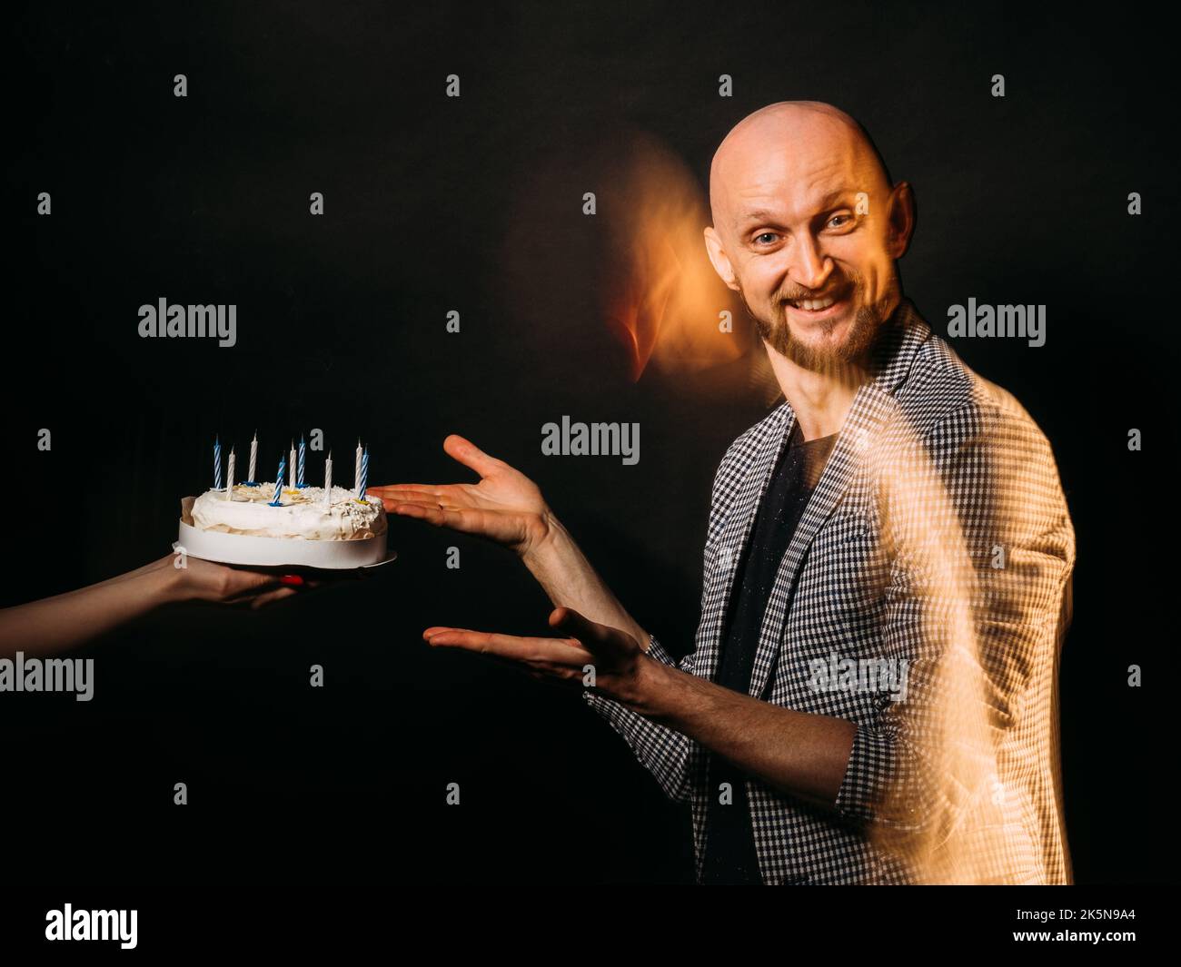 Man birthday cake hi-res stock photography and images - Alamy