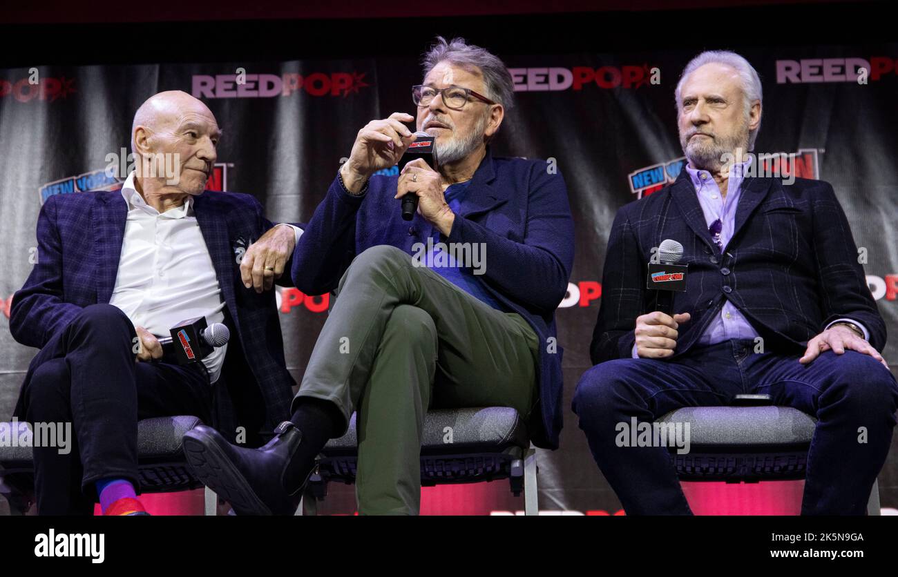 New York, USA. 08th Oct, 2022. Cast members from Paramount Plus's Syar ...