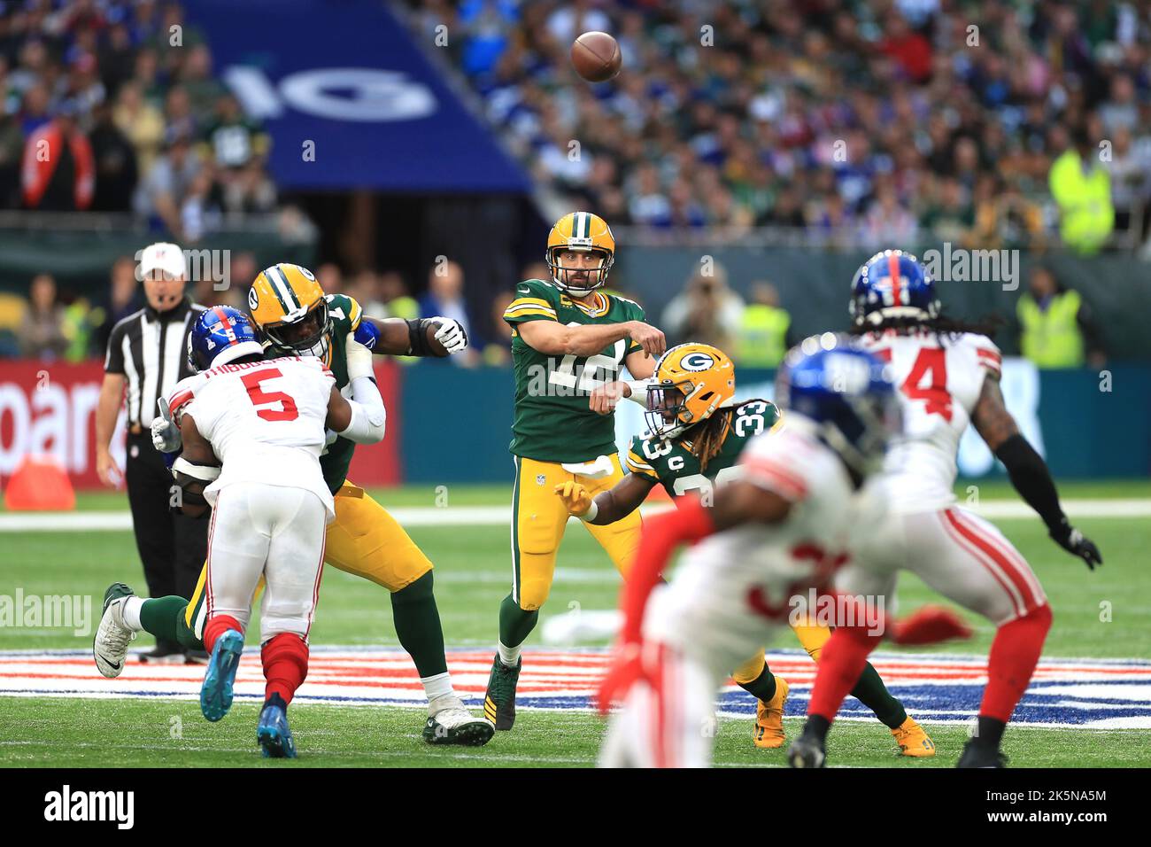 Aaron rodgers hi-res stock photography and images - Alamy