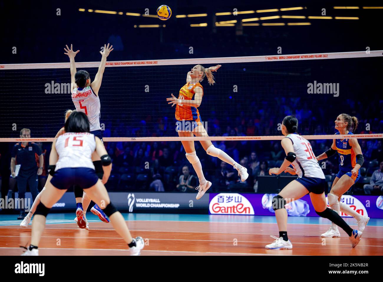 Haruyo shimamura hi-res stock photography and images - Alamy