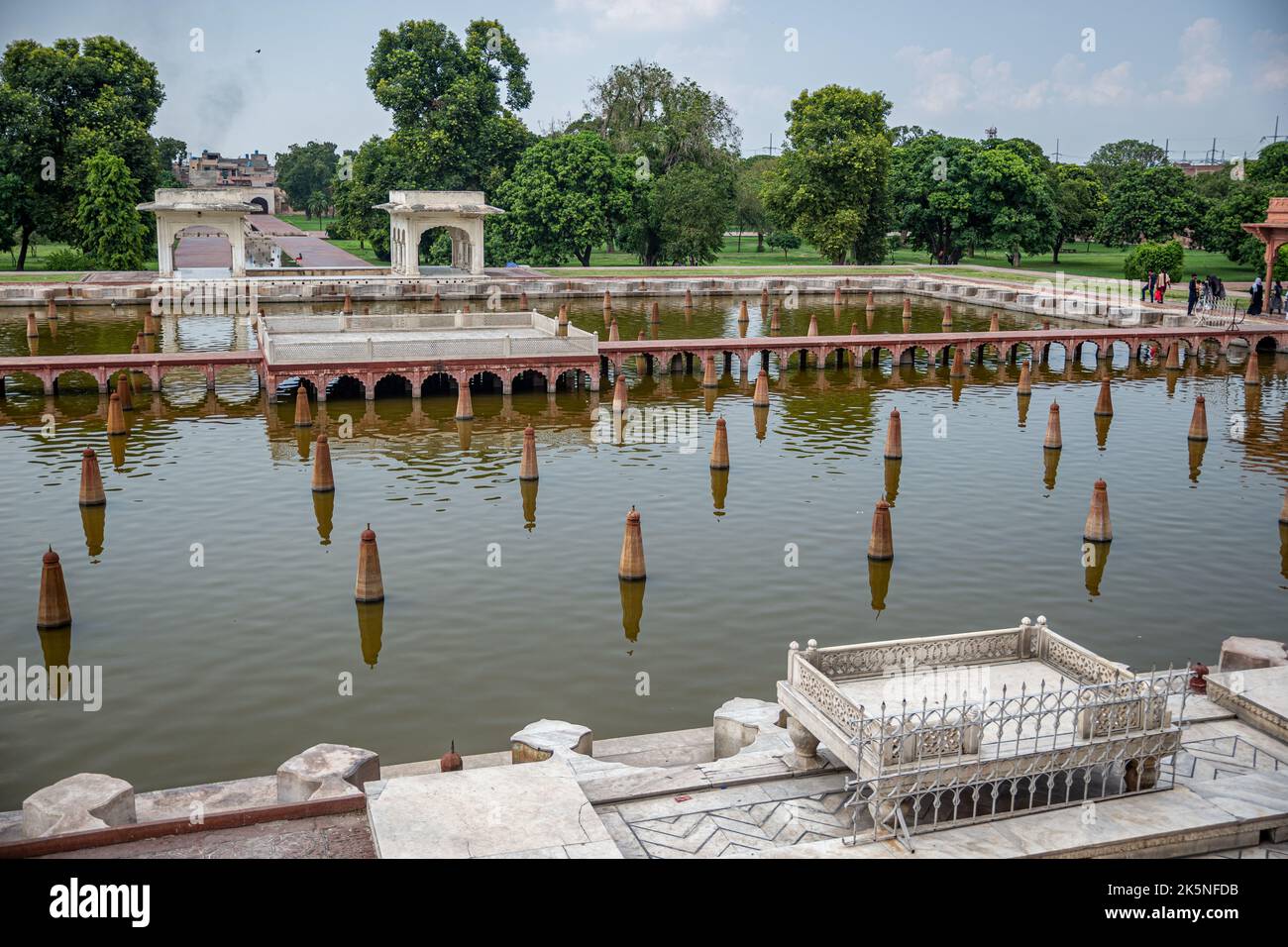 Shalimar garden lahore pakistan hi-res stock photography and images - Alamy