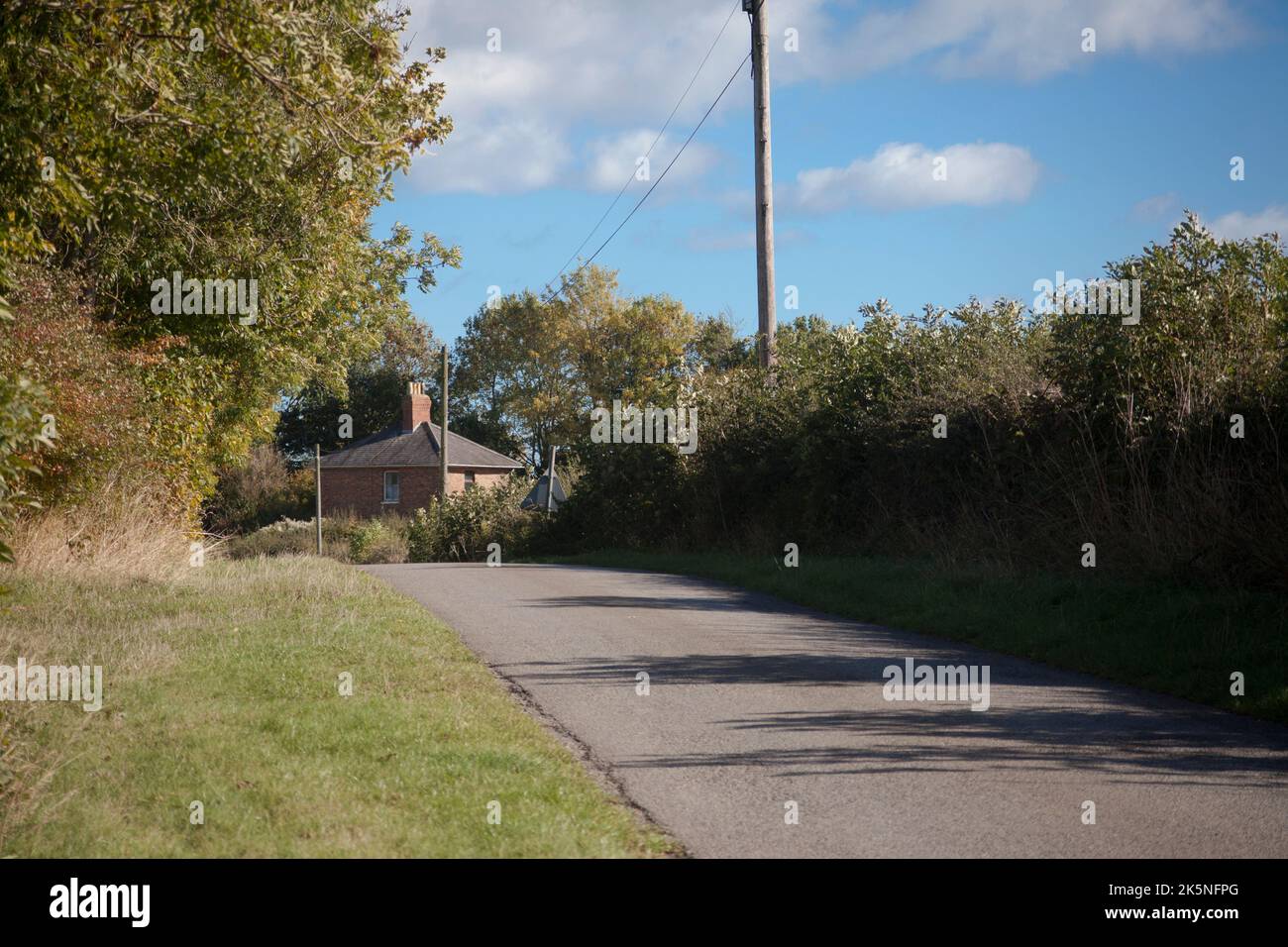 Rural roads and old signposts hi-res stock photography and images - Alamy