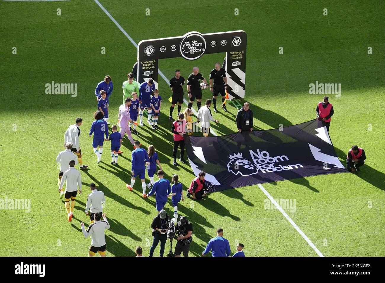 Fulham, London, UK. 8th Oct, 2022. Chelsea and Wolves players enter the ...