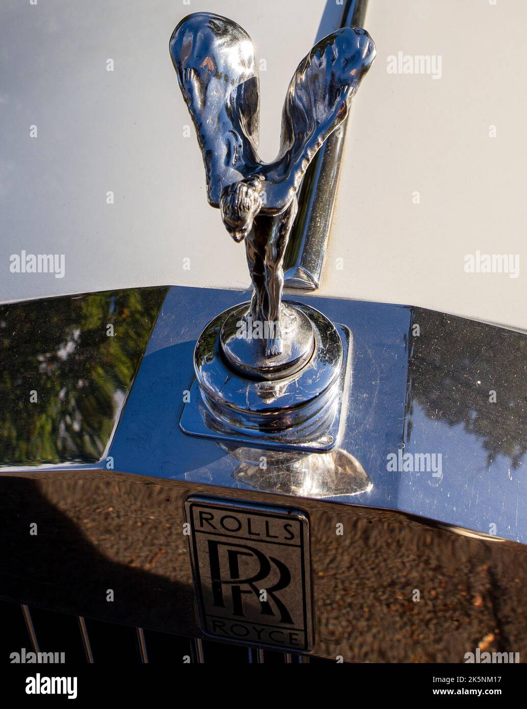 The Spirit of Ecstasy, the Rolls-Royce bonnet mascot commissioned by ...