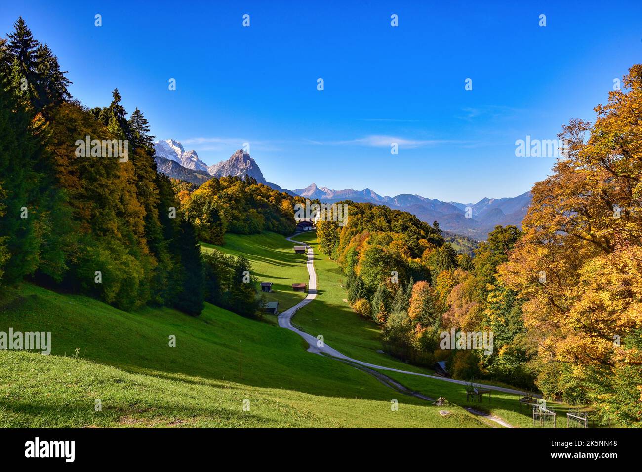 Wamberg above Garmisch in the Wetterstein Mountains, left Zugspitze ...
