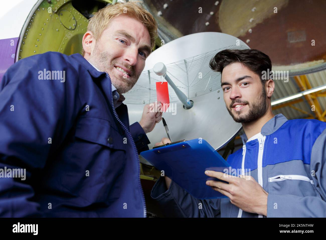 Telecommunications training hi-res stock photography and images - Alamy