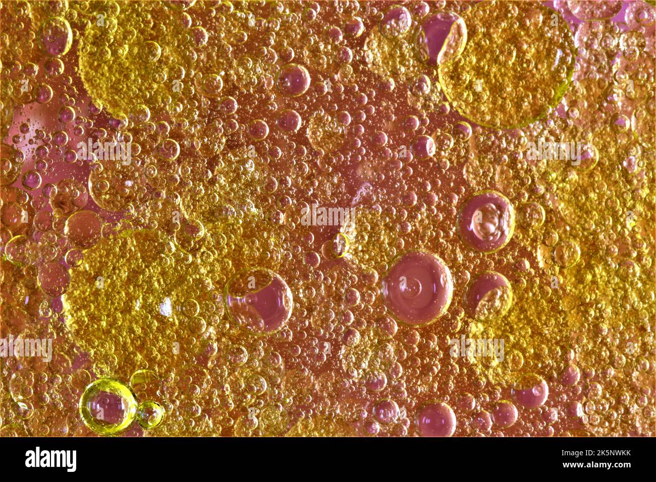 Bubbles floating in space, Screen savers & backdrops, Abstract ...