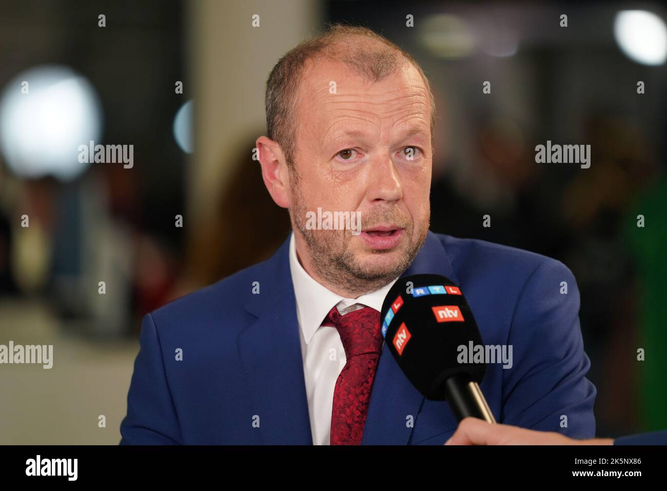 Hanover, Germany. 09th Oct, 2022. Stefan Marzischewski-Drewes, top ...