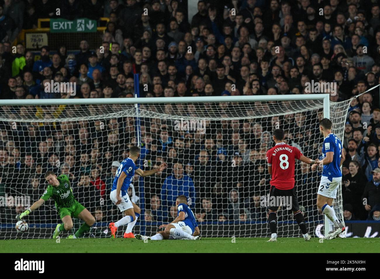Bruno fernandes offside goal manchester hi-res stock photography and ...