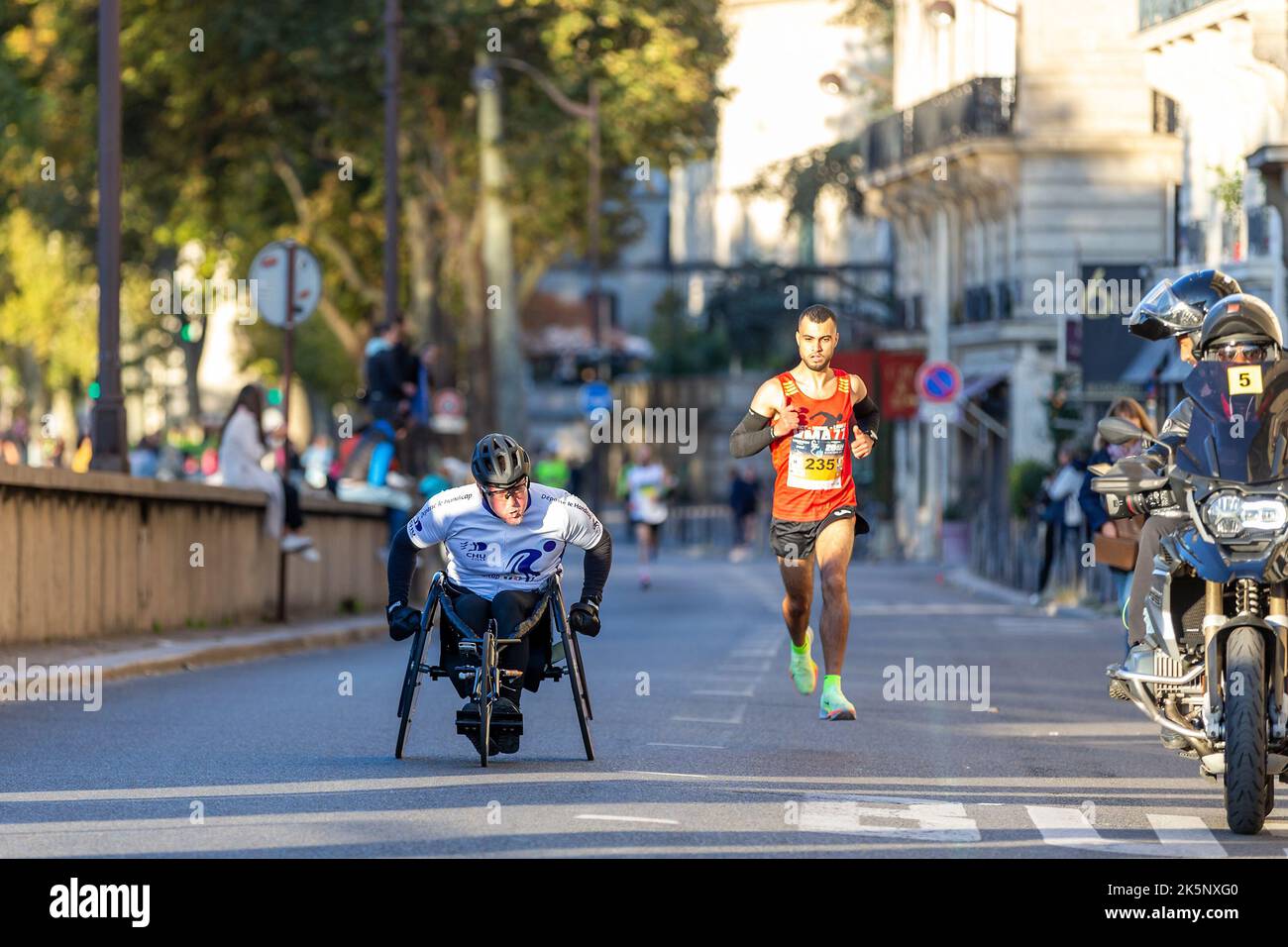 (C) Denis TRASFI / MAXPPP - à Paris le 09-10-2022 VREDESTEIN les 20km ...
