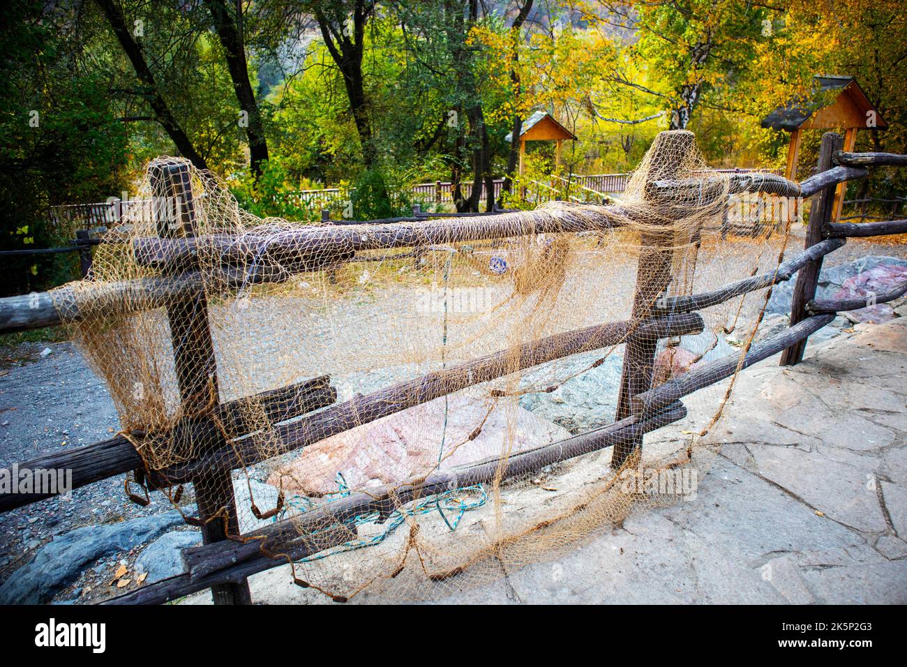 Stretched fence hi-res stock photography and images - Alamy