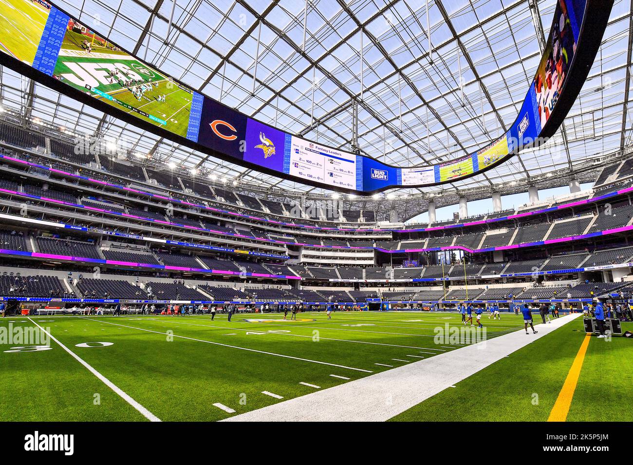 Inglewood, CA. 9th Oct, 2022. View of the field at SOFI Stadium home of ...