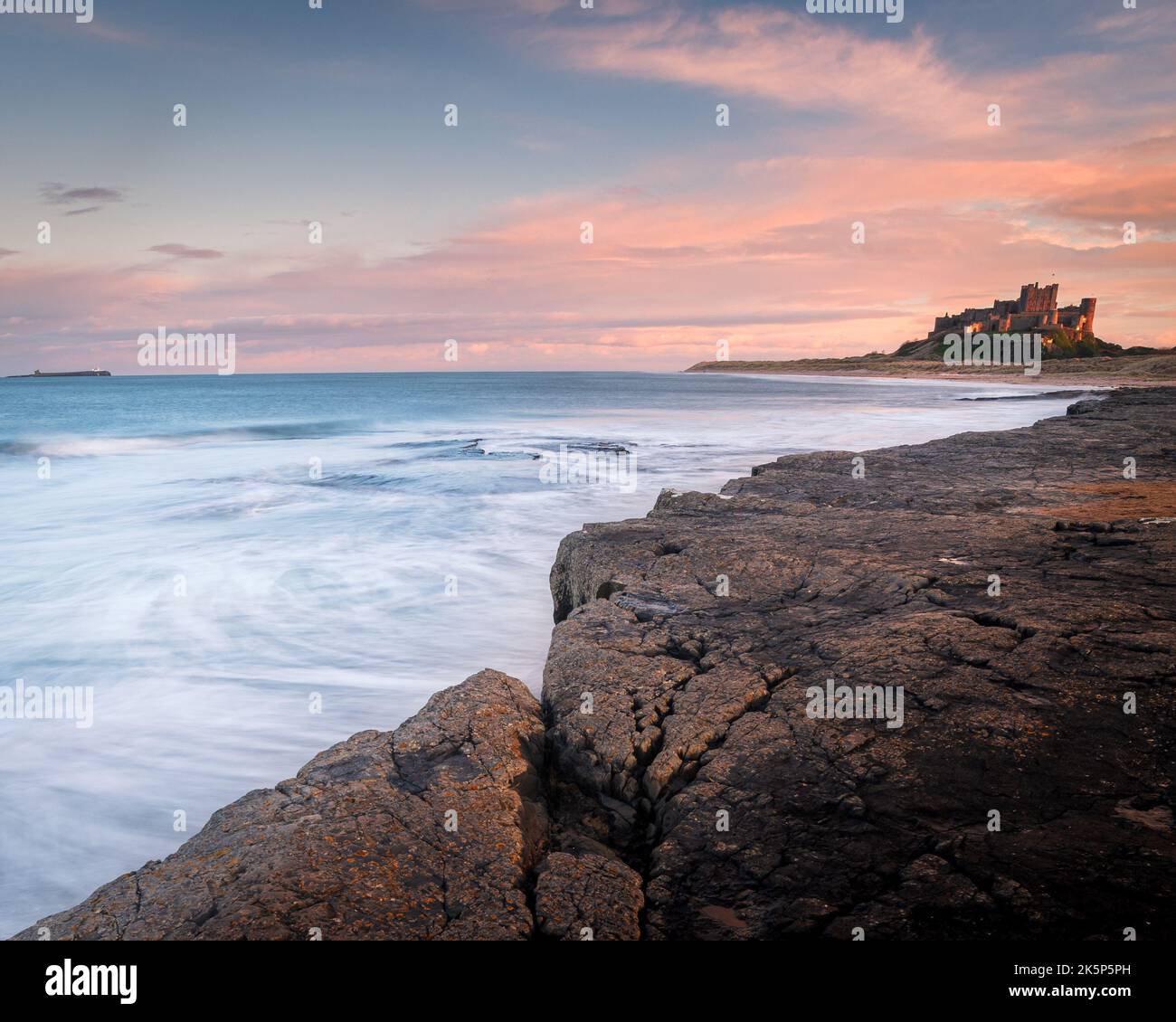 A mesmerizing scenery of a landscape during the sunset Stock Photo - Alamy
