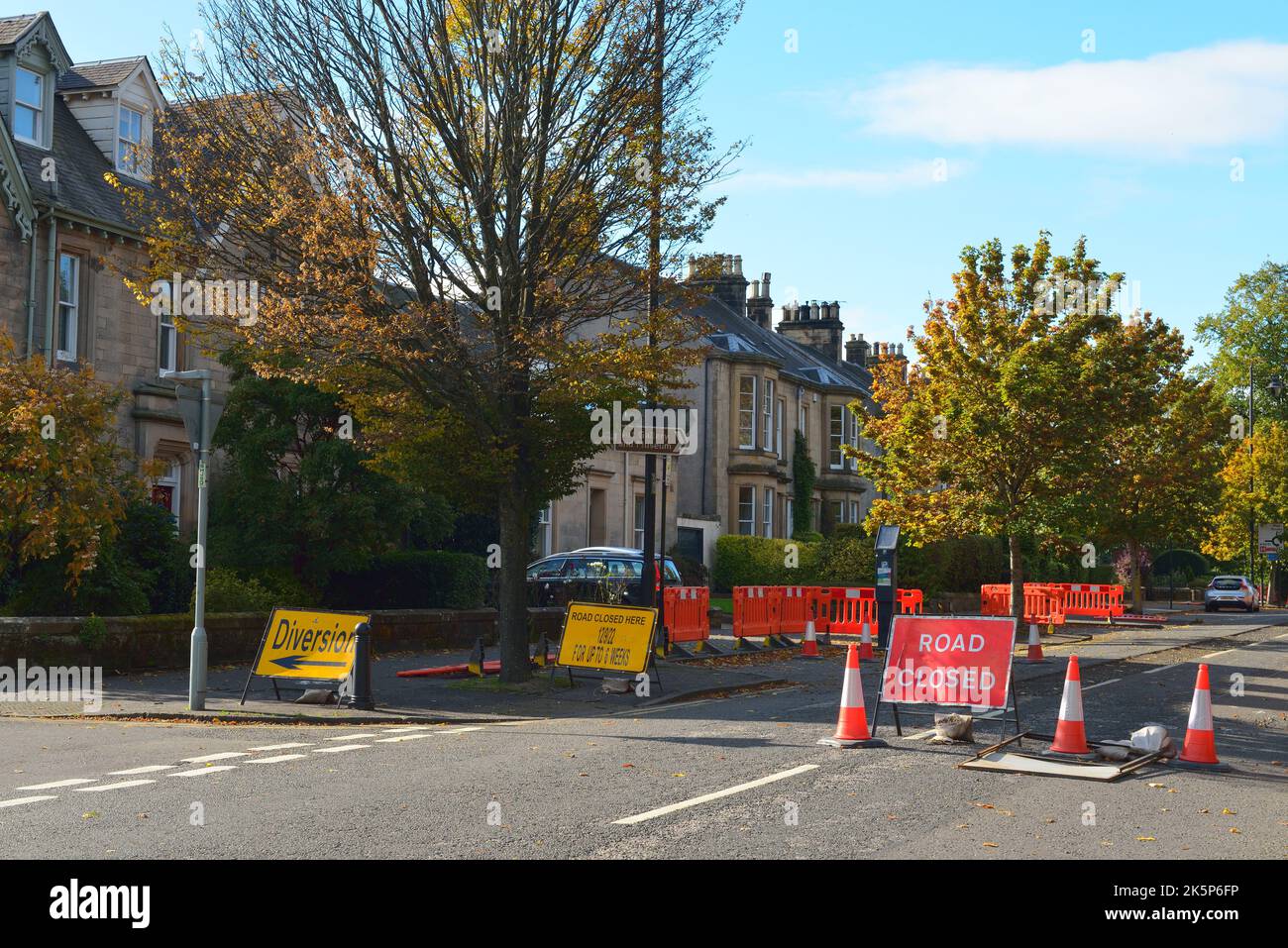 Road Closure on Victoria Place Dumbarton Road Stirling Stock Photo - Alamy