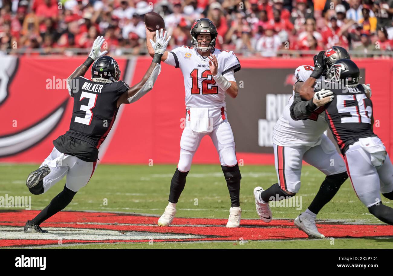 Raymond walker hi-res stock photography and images - Alamy