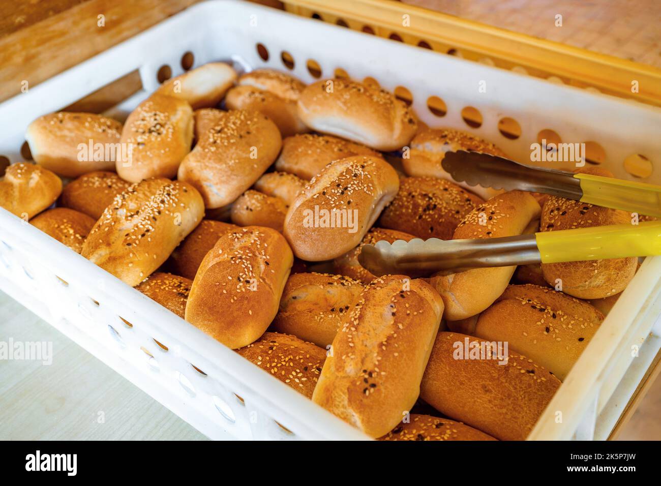 Cereal bun hi-res stock photography and images - Alamy
