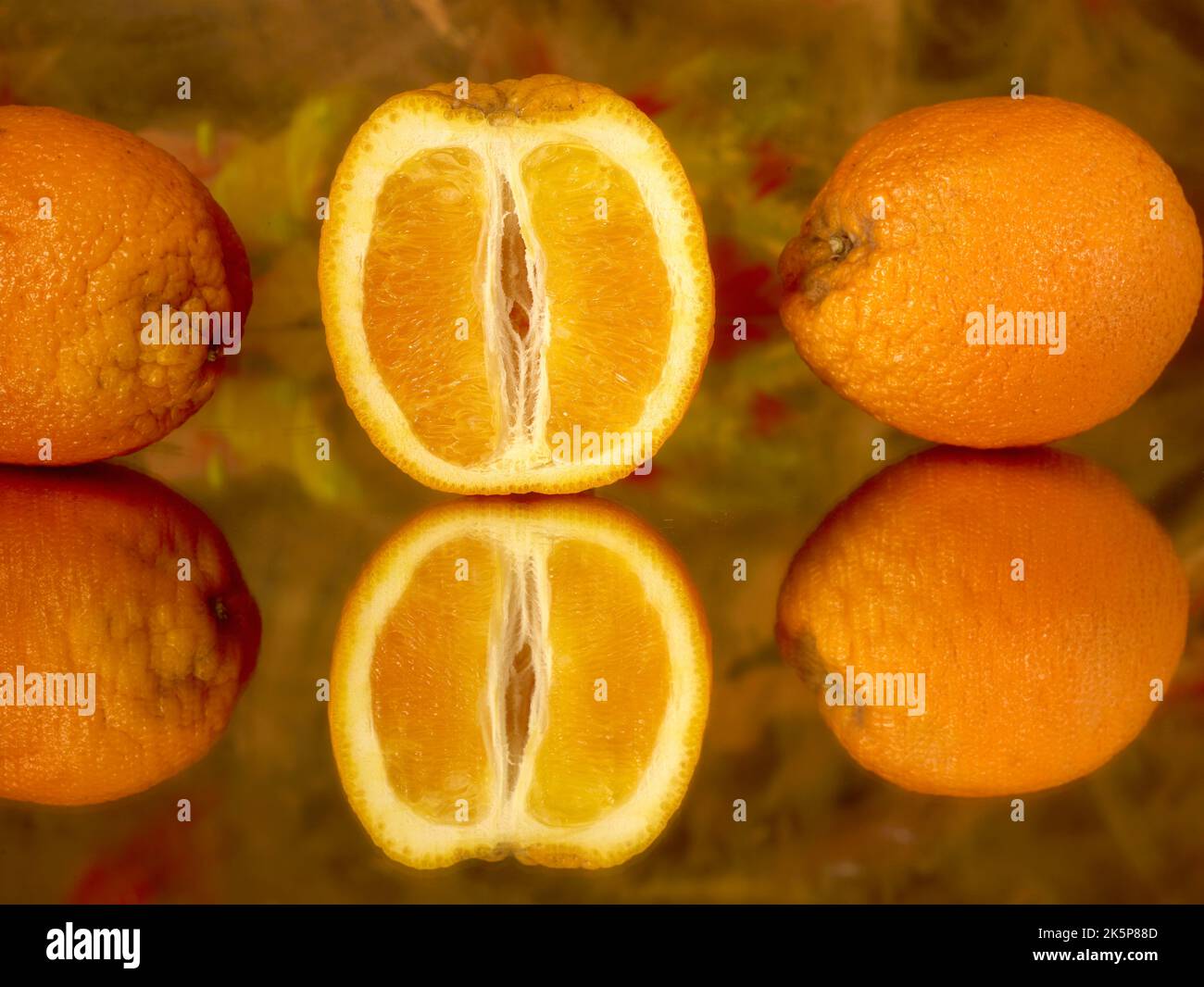 Close up food still-life of sweet oranges Stock Photo - Alamy