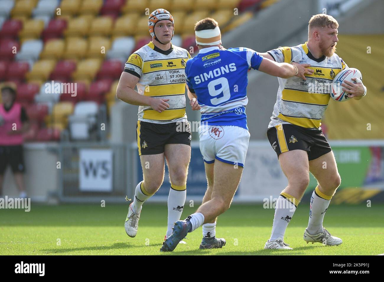 York, England -11th September 2022 - Jack Teanby of York Knights fends ...